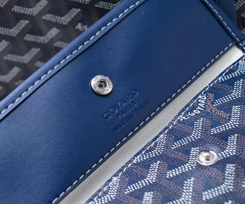 Reasonably priced Goyard Shopping Bags