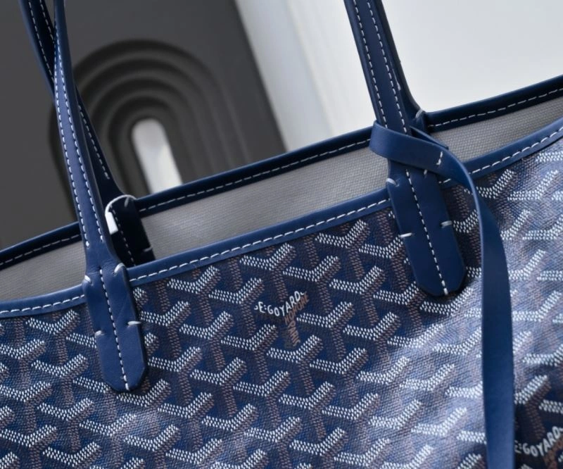Reasonably priced Goyard Shopping Bags