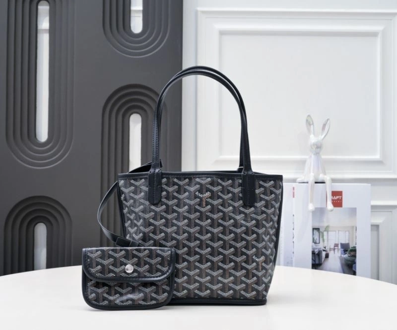 Goyard Shopping Bags