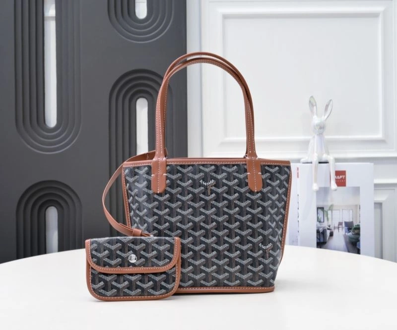 Goyard Shopping Bags