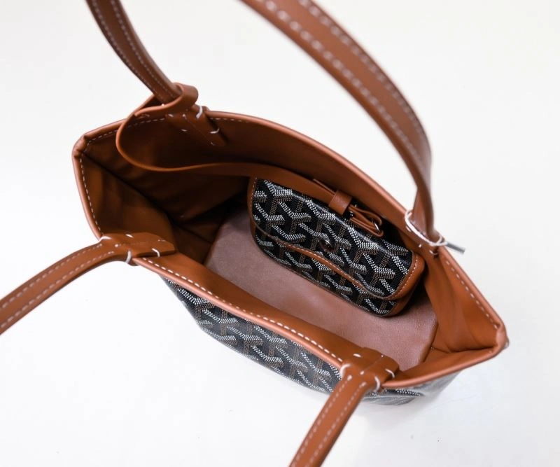 Affordable Goyard Shopping Bags