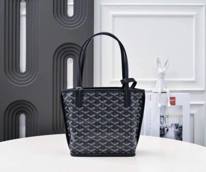 Cut-rate Goyard Shopping Bags
