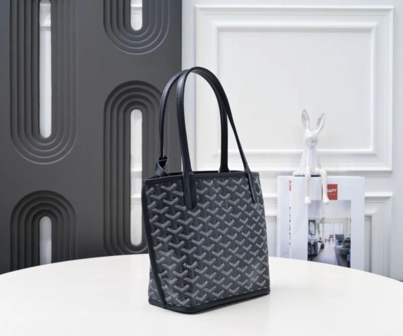 Cut-rate Goyard Shopping Bags