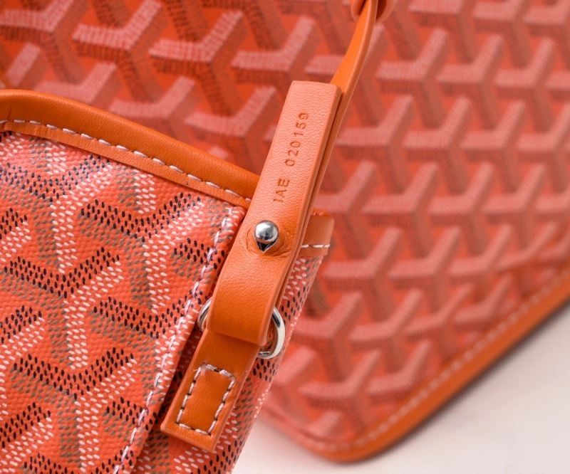 Affordable Goyard Shopping Bags