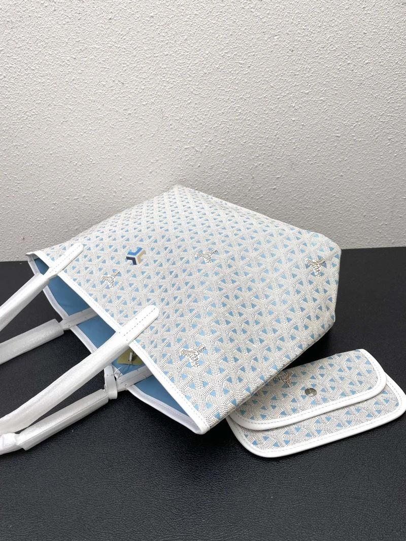 Indistinguishable Goyard Shopping Bags