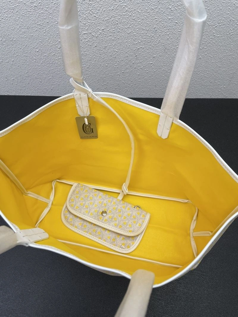 Indistinguishable Goyard Shopping Bags
