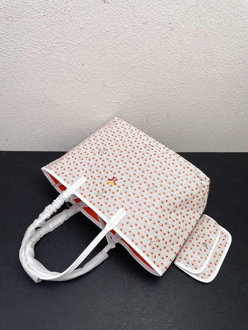Bargain Goyard Shopping Bags