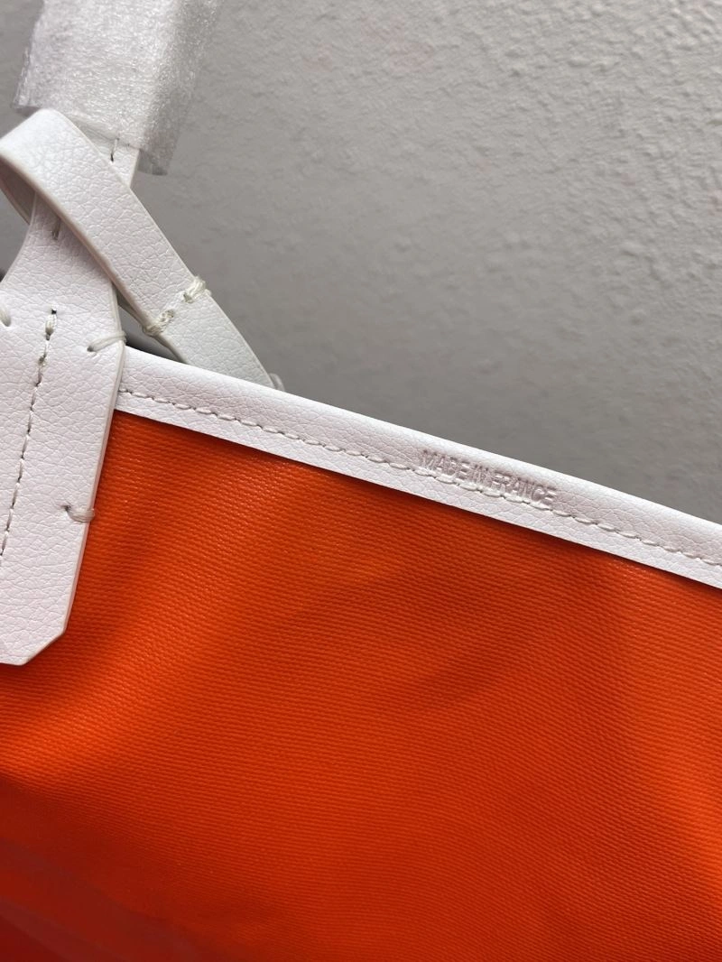 Bargain Goyard Shopping Bags
