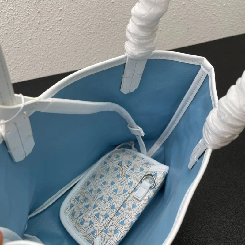 Low-cost Goyard Shopping Bags