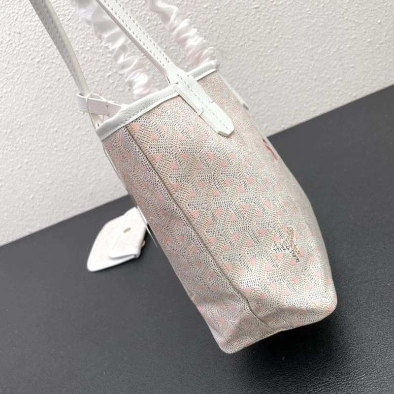 Affordable Goyard Shopping Bags