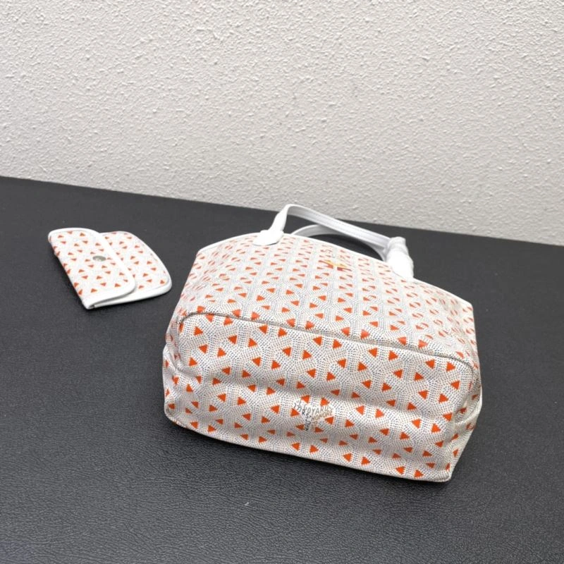 Low-cost Goyard Shopping Bags