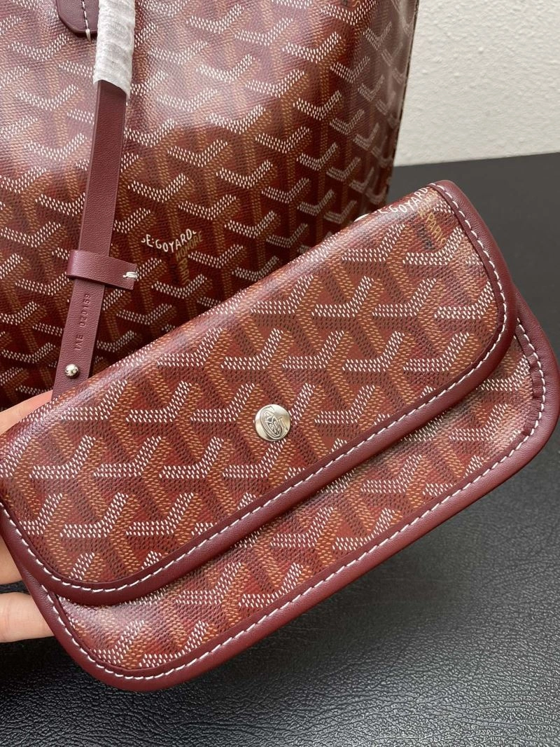 Indistinguishable Goyard Shopping Bags
