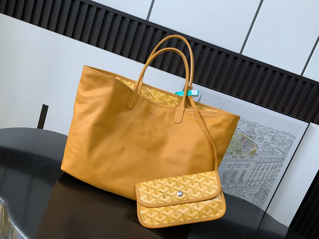 Bargain Goyard Shopping Bags