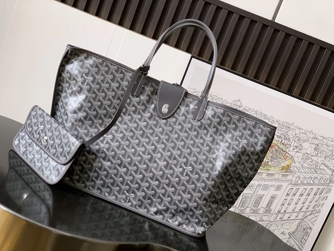 Goyard Shopping Bags