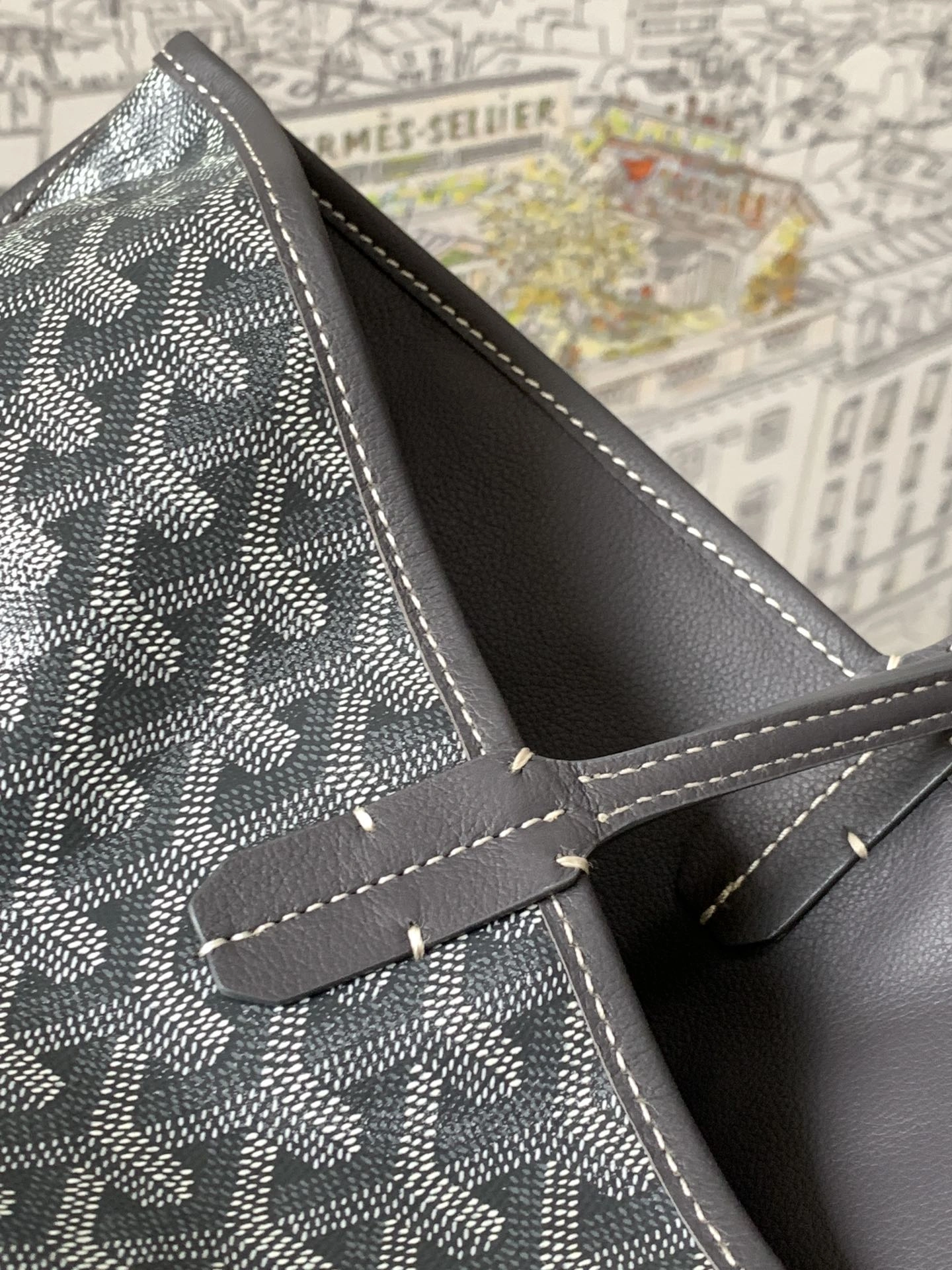Affordable Goyard Shopping Bags