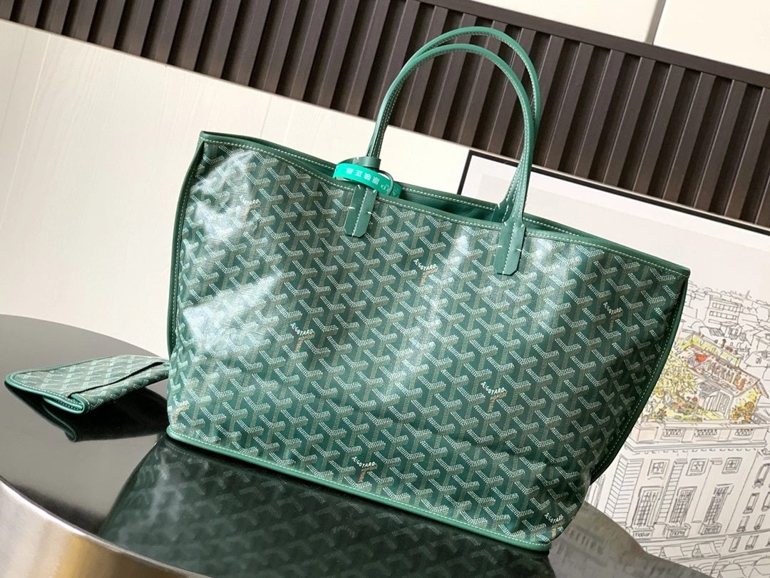 Indistinguishable Goyard Shopping Bags