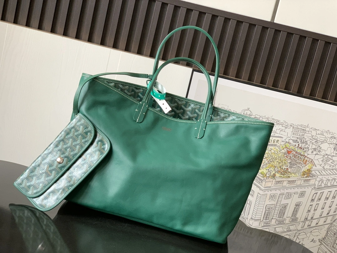 Indistinguishable Goyard Shopping Bags