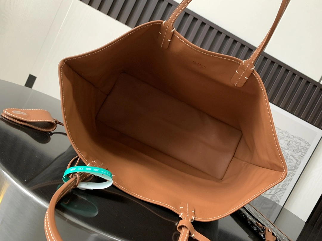 Brand-authenticated Goyard Shopping Bags