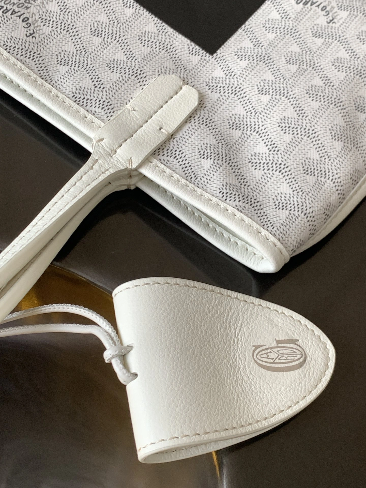 Discounted Goyard Shopping Bags