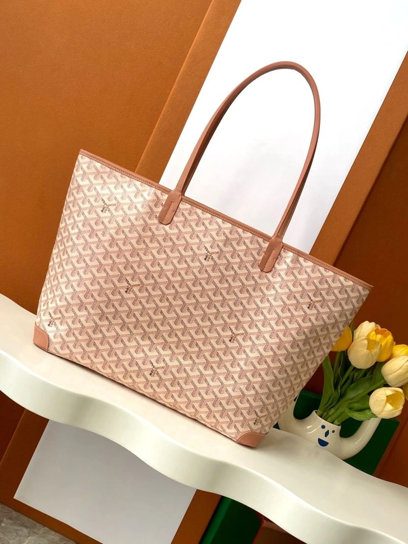 Budget-friendly Goyard Shopping Bags