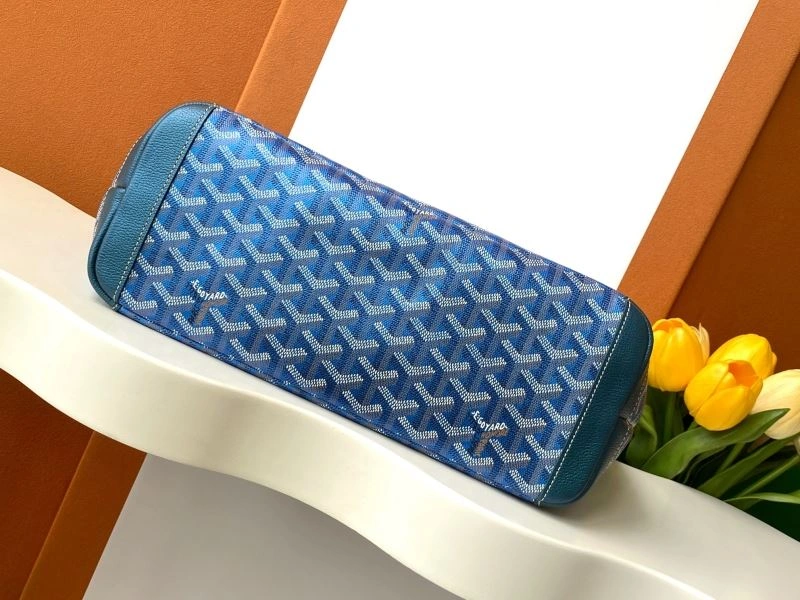 Low-cost Goyard Shopping Bags