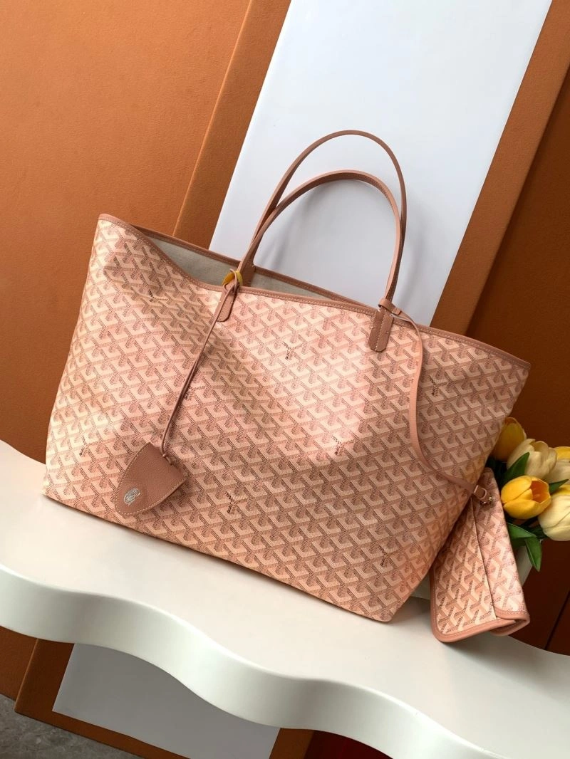 Value-priced Goyard Shopping Bags