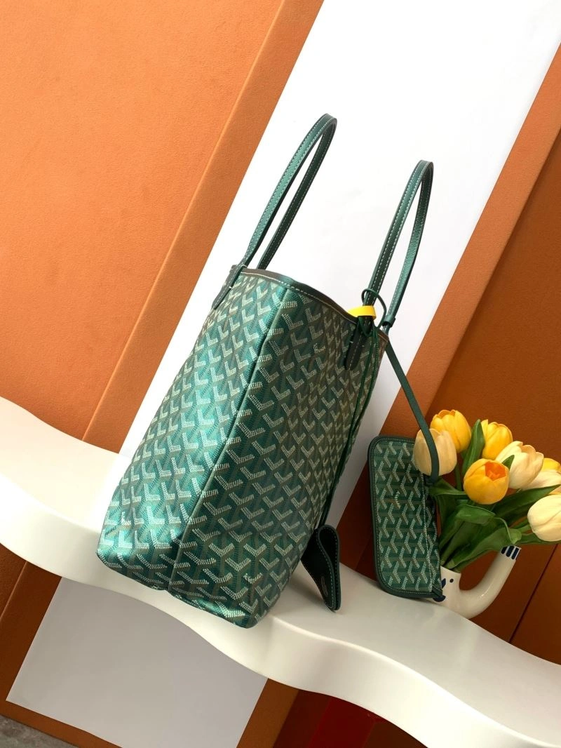 Value-priced Goyard Shopping Bags