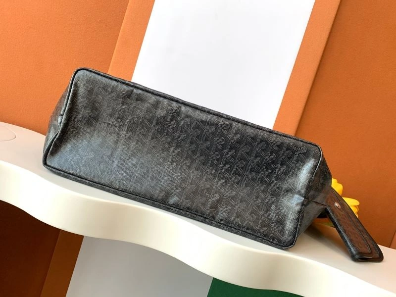 Reasonably priced Goyard Shopping Bags