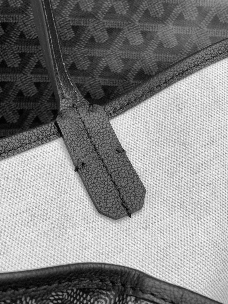 Inexpensive Goyard Shopping Bags