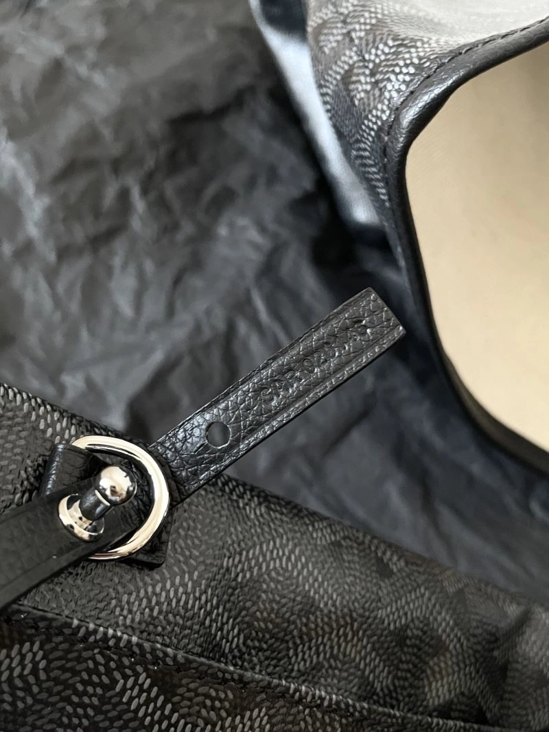 Affordable Goyard Shopping Bags