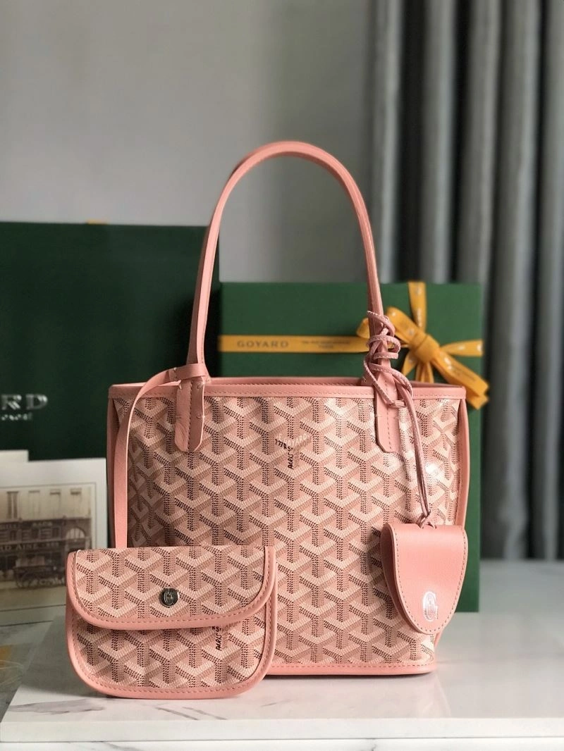 Goyard Shopping Bags