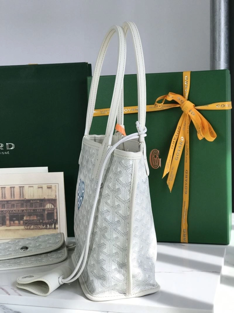 Reasonably priced Goyard Shopping Bags