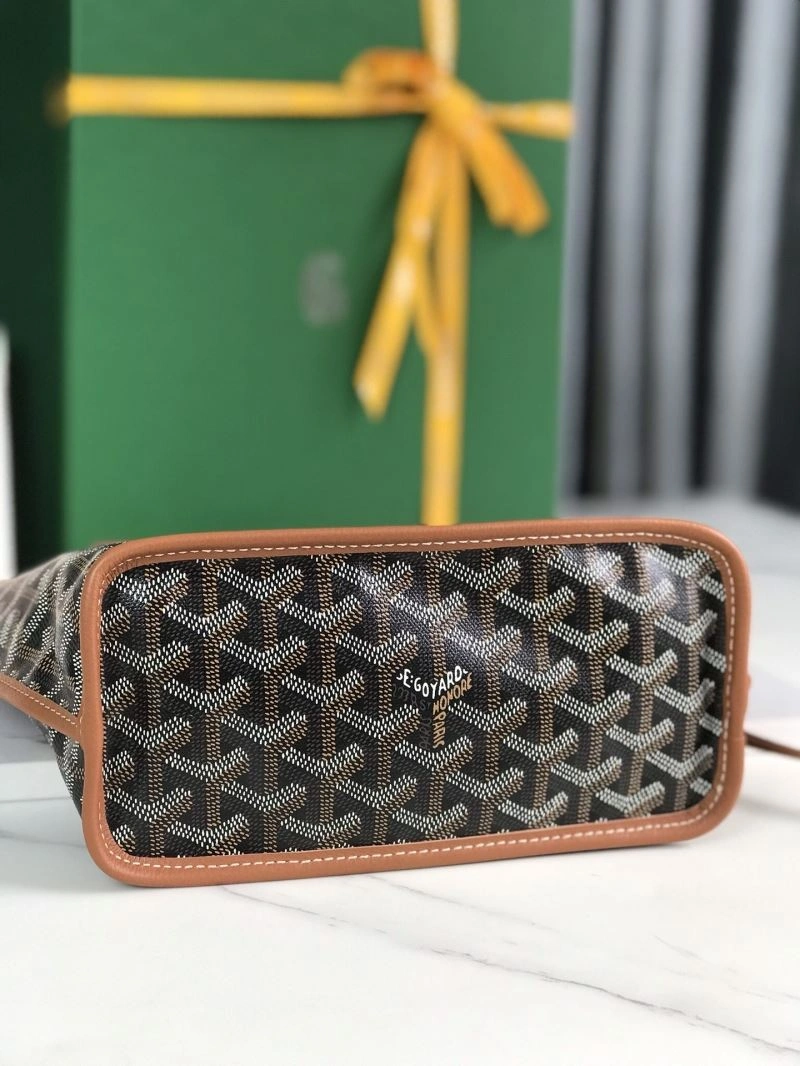 Budget-friendly Goyard Shopping Bags