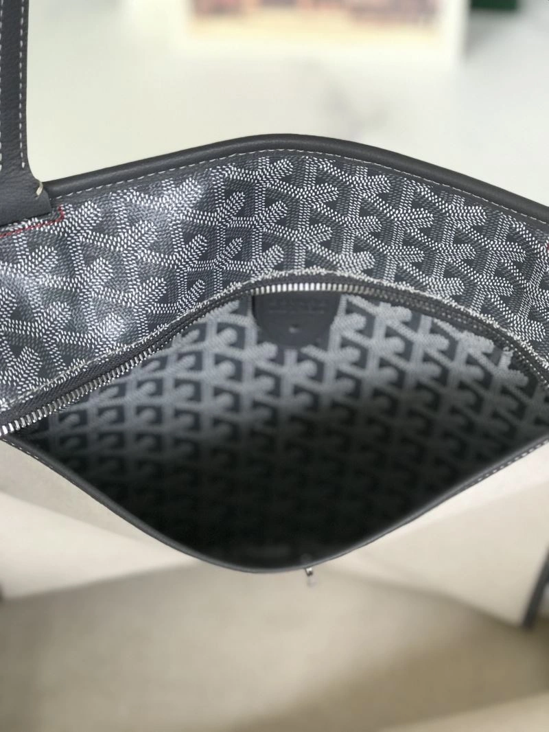Cut-rate Goyard Shopping Bags