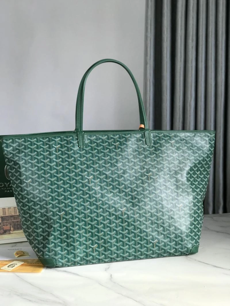 Value-priced Goyard Shopping Bags