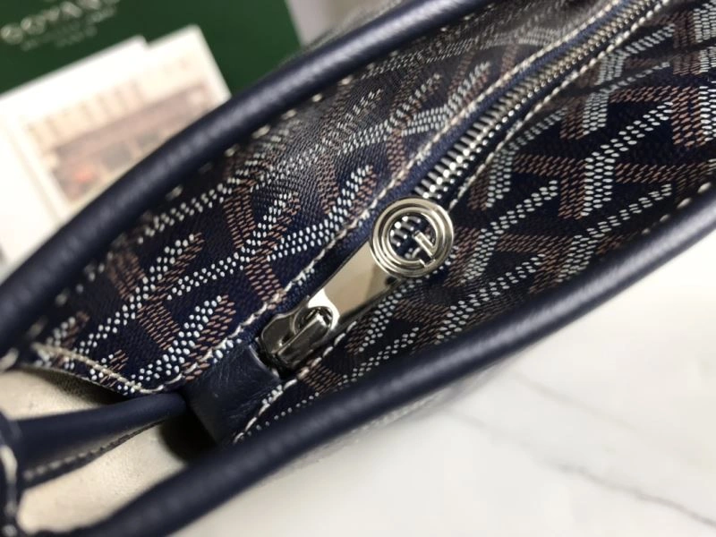 Inexpensive Goyard Shopping Bags