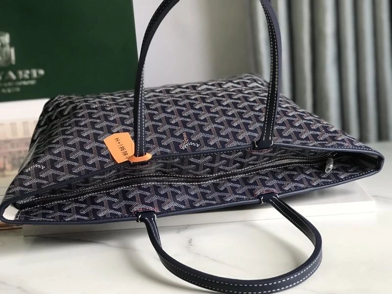 Accurate model Goyard Shopping Bags