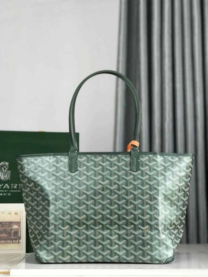 Value-priced Goyard Shopping Bags
