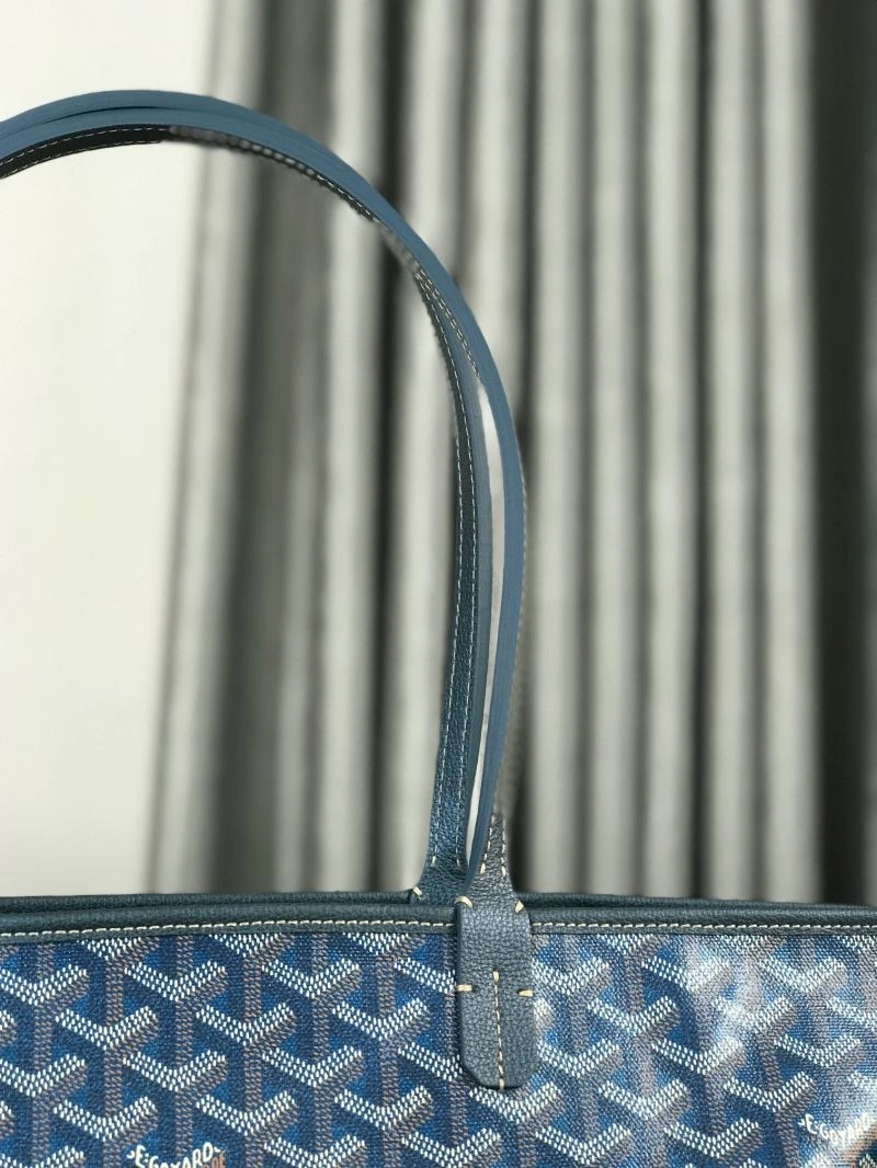 Reasonably priced Goyard Shopping Bags