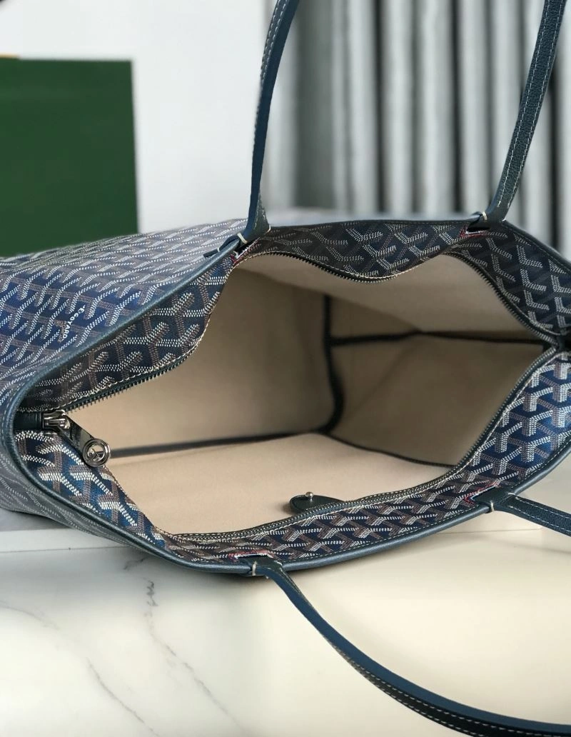 Reasonably priced Goyard Shopping Bags
