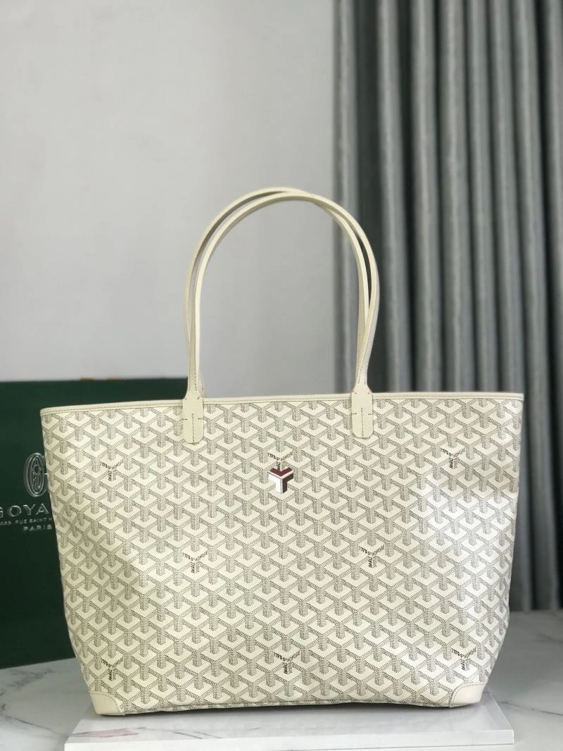 Goyard Shopping Bags