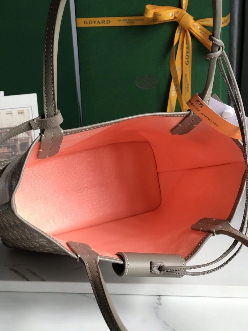 Brand-authenticated Goyard Shopping Bags