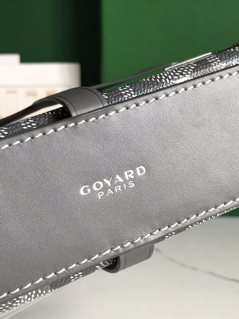 Indistinguishable Goyard Suitcase