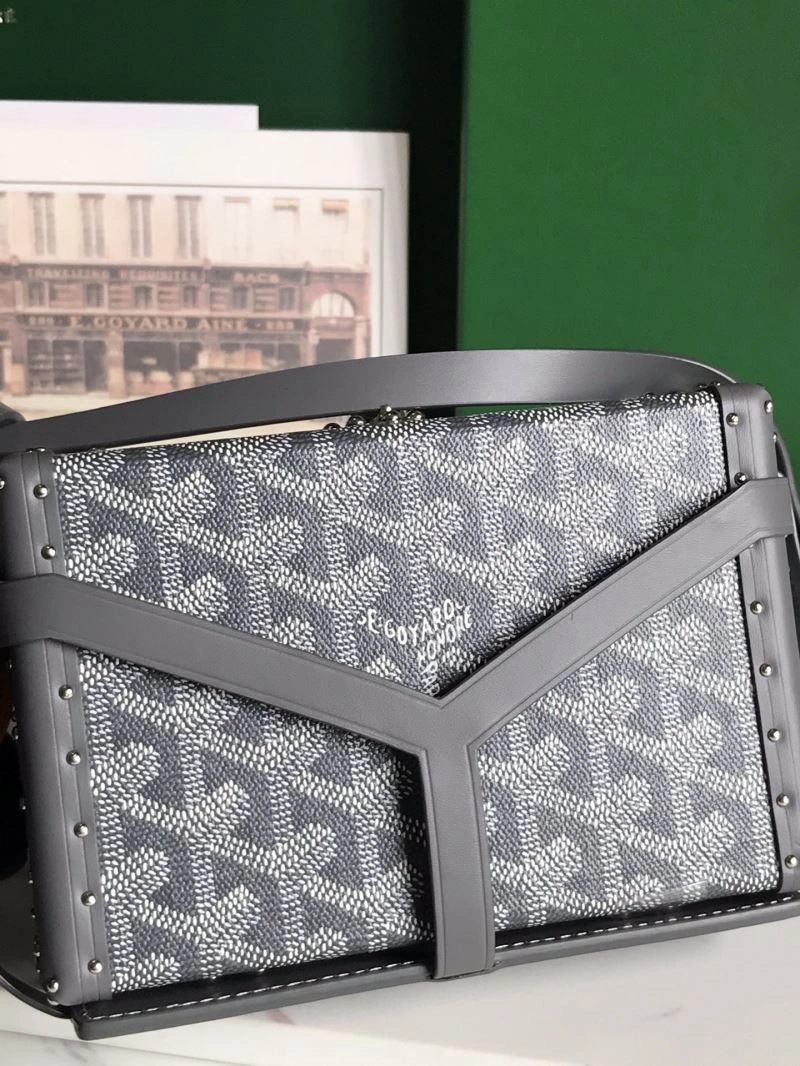 Indistinguishable Goyard Suitcase