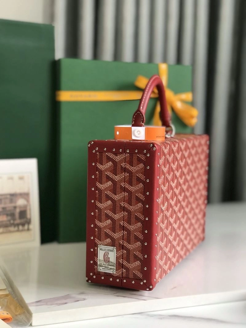 Cut-rate Goyard Suitcase