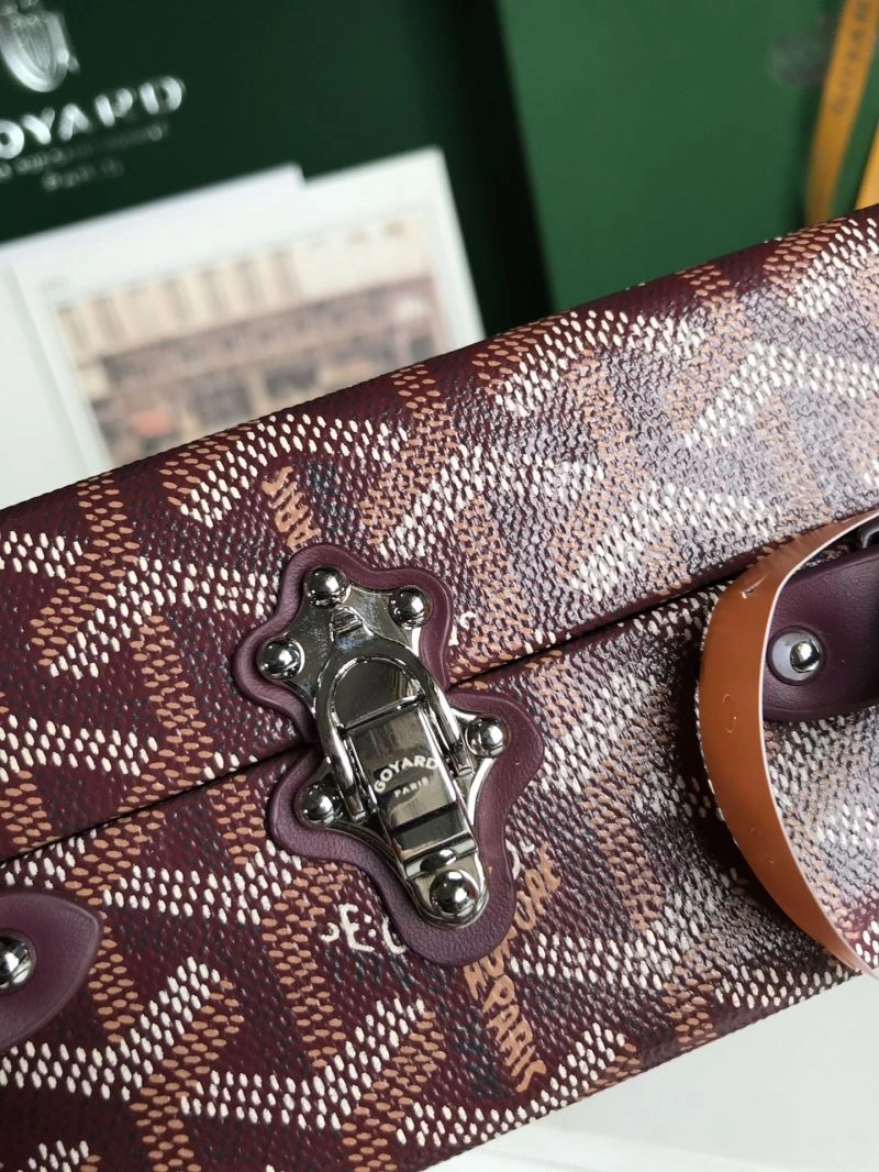 Low-cost Goyard Suitcase