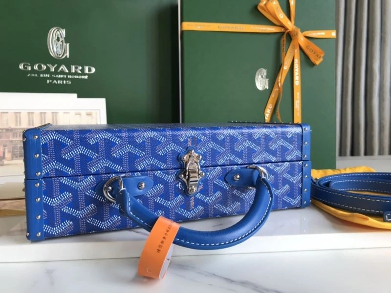 Inexpensive Goyard Suitcase