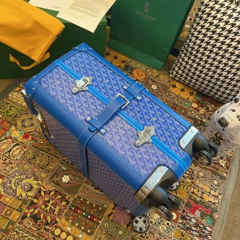 Affordable Goyard Suitcase