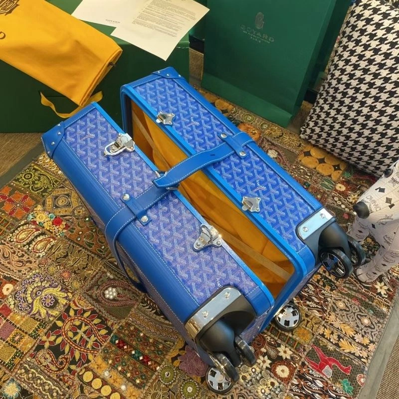 Affordable Goyard Suitcase