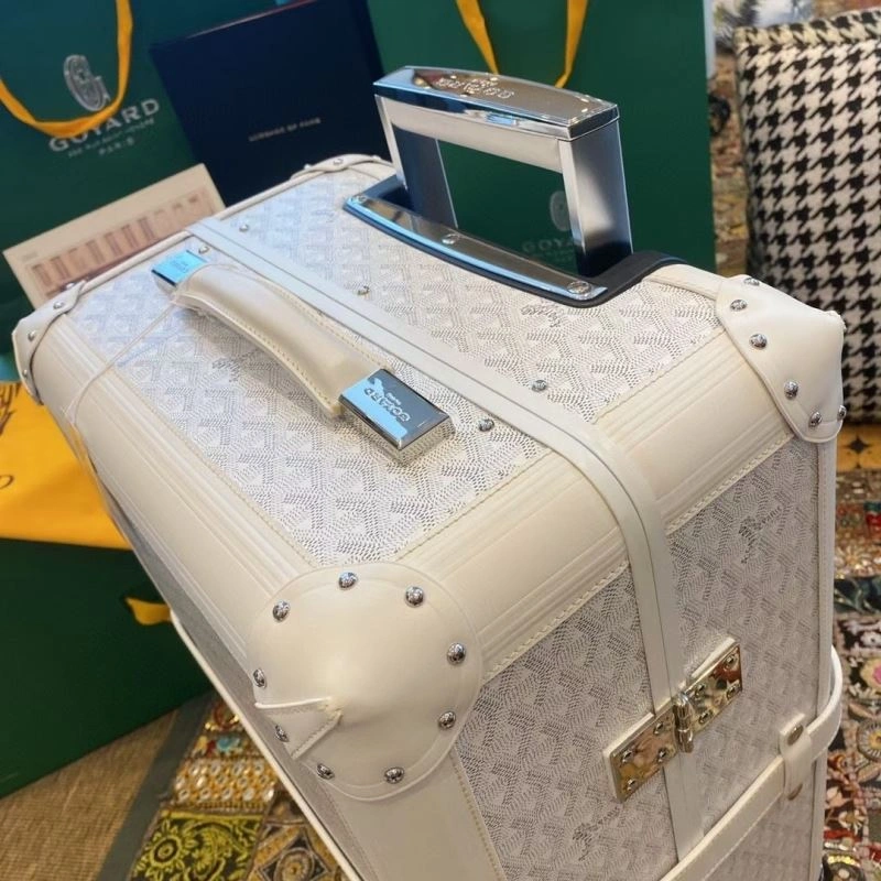 Inexpensive Goyard Suitcase